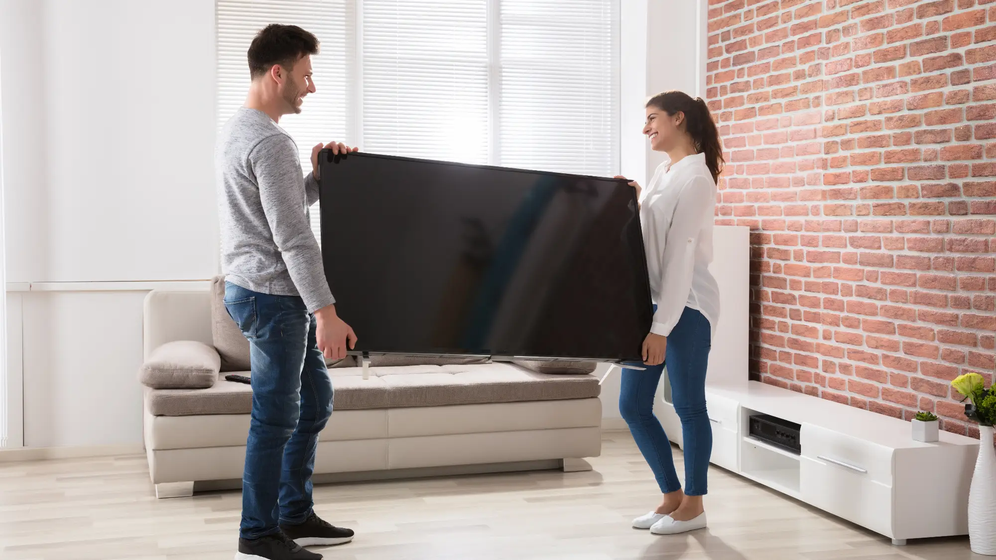 Got Foxtel? Moving house? Here's how to do it - Connect Your Home